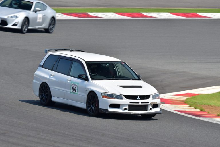 No.84：エボワゴン - REVSPEED