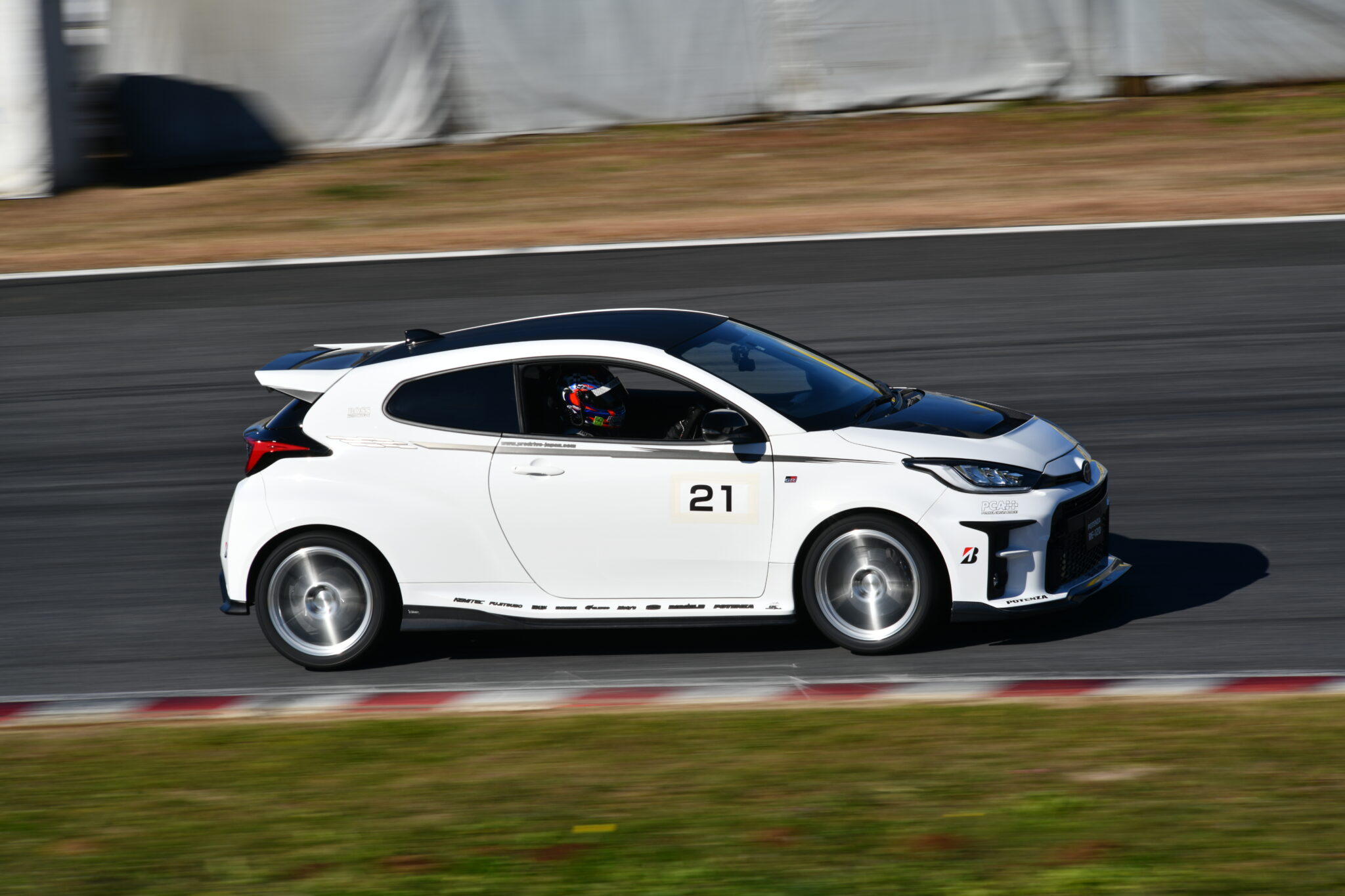 PCA GR YARIS 1 with BOSS 「 MoTeCフルコン制御で 320psオーバーを獲得！」REVSPEED筑波スーパーバトル - REVSPEED