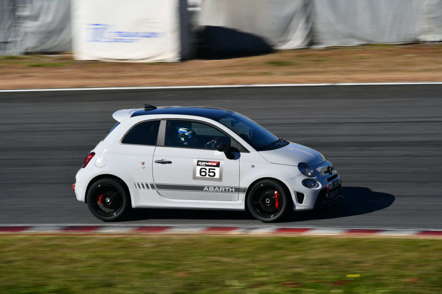 A PITオートバックス東雲ABARTH595「完全車検対応チューンながら コストパフォーマンスの高い速さを披露」REVSPEED筑波スーパーバトル - REVSPEED