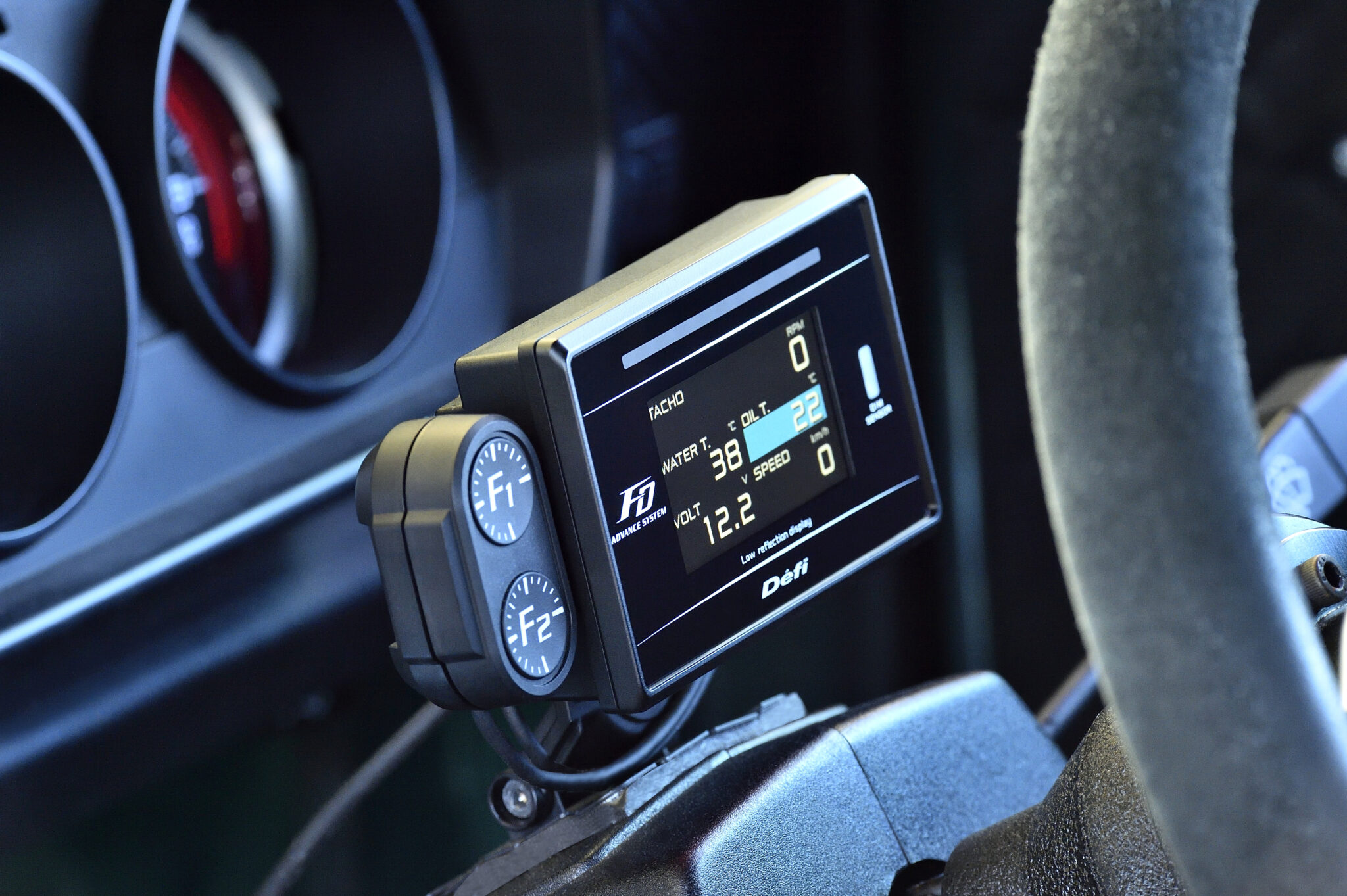 Defiの新製品『ADVANCE FD（アドバンス・エフディー）』がカラーTFTに進化！かつターボ、インマニ表示も可能に - REVSPEED