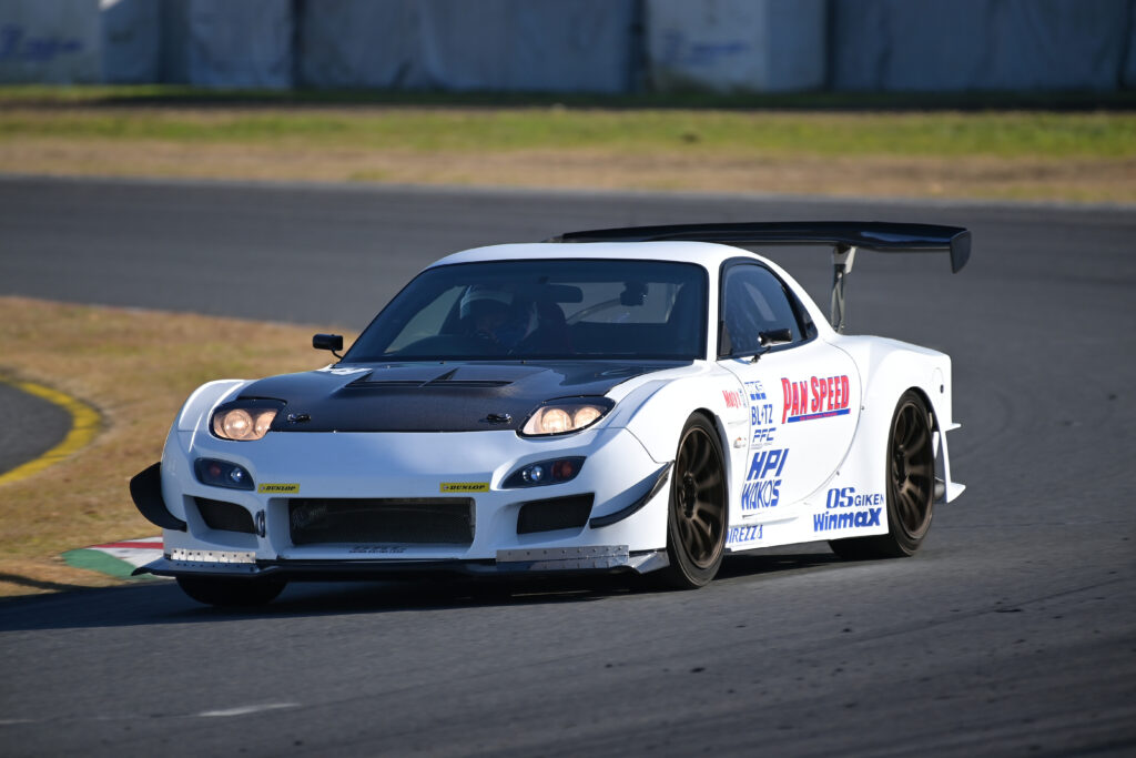 パンスピード FD3S RX-7「高精度な現代の制御を取り入れてアップデート」REVSPEED筑波スーパーバトル2022 - REVSPEED