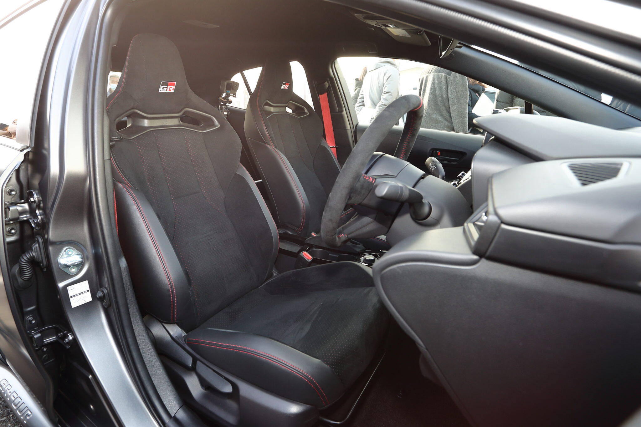 GRカローラRZとモリゾウエディションを佐々木雅弘がタイムタック！【REVSPEED筑波スーパーバトル】 - REVSPEED