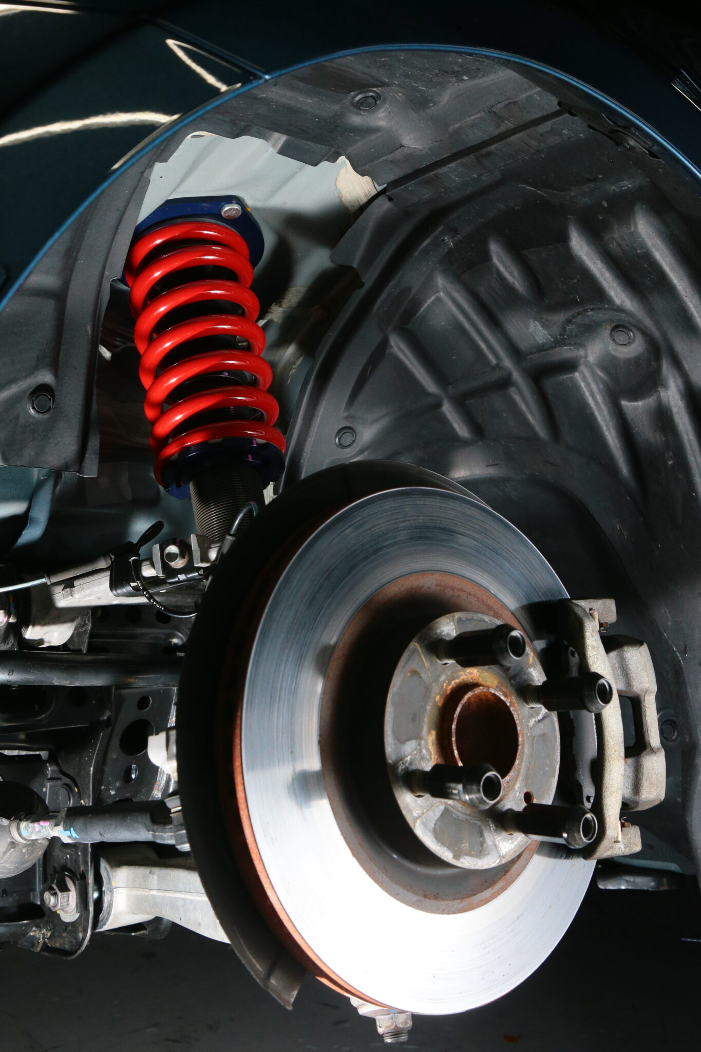 レッグモータースポーツND5RCロードスターは、人馬一体の世界観を変える公認2ℓ仕様 - REVSPEED