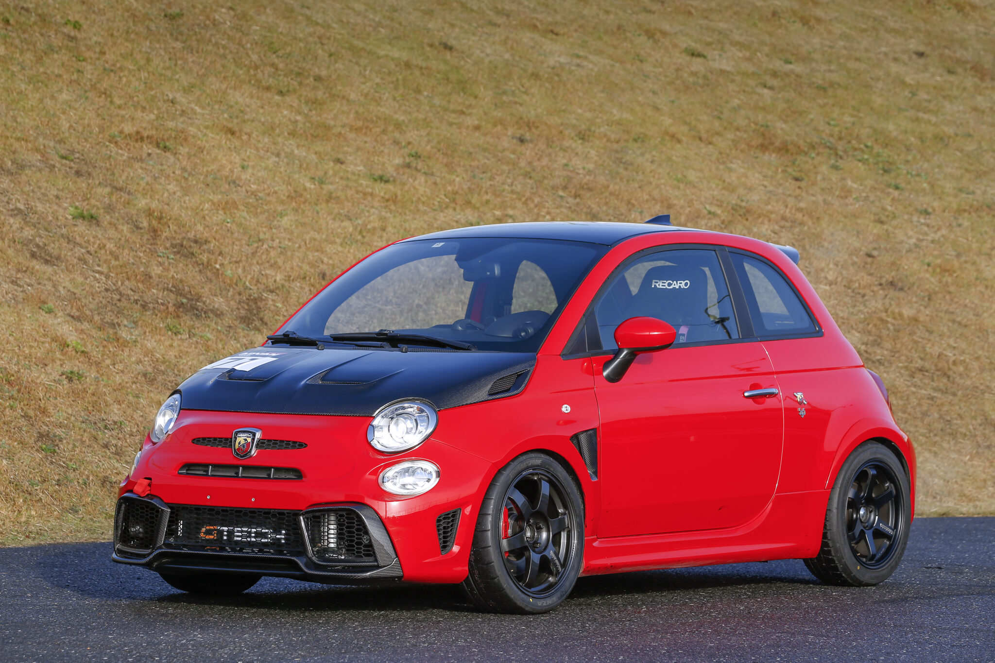 スティーレ アバルト595「TD04タービンのパワーと全体のバランスでタイムを出す」REVSPEED筑波スーパーバトル2022 - REVSPEED