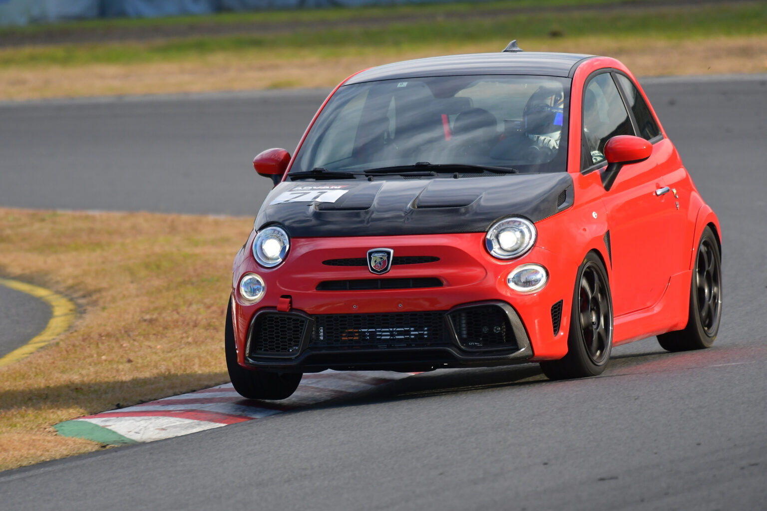 スティーレ アバルト595「TD04タービンのパワーと全体のバランスでタイムを出す」REVSPEED筑波スーパーバトル2022 - REVSPEED