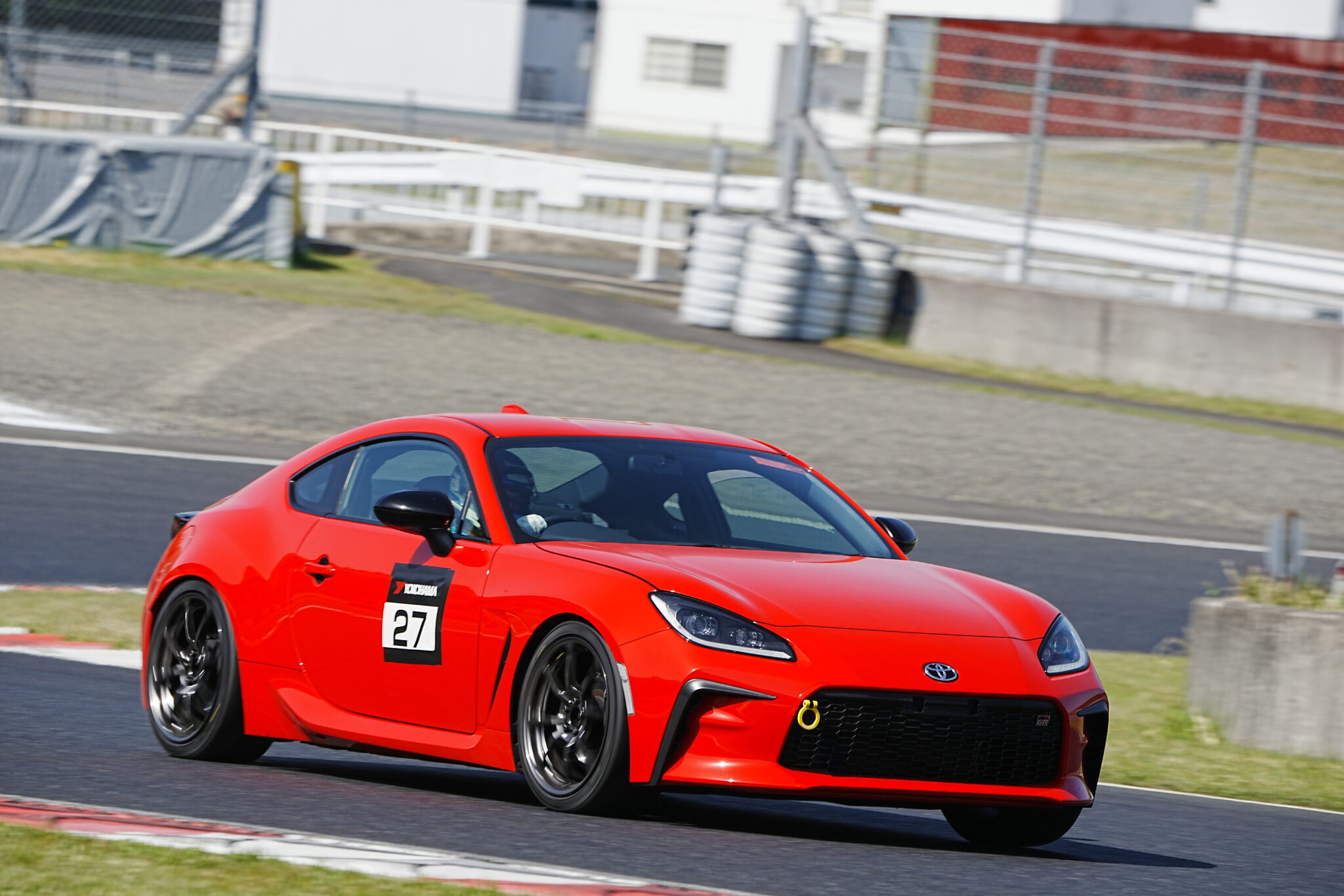 アライズモータースポーツ ZN8 GR86「サーキットデビューにベスト。推奨の基本チューンはディーラー入庫も問題なし！ 」 - REVSPEED