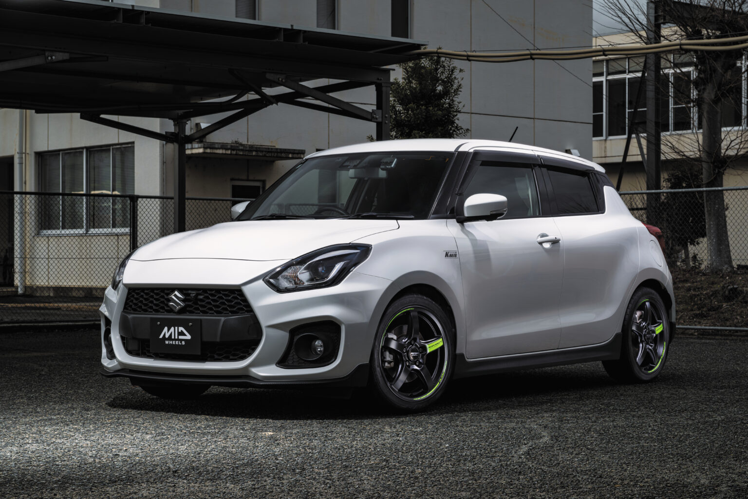 MID WHEELS RMP RACING TR50／TR50 TYPE S 最新の5本スポークでFK8とZC33Sを楽しむ - REVSPEED