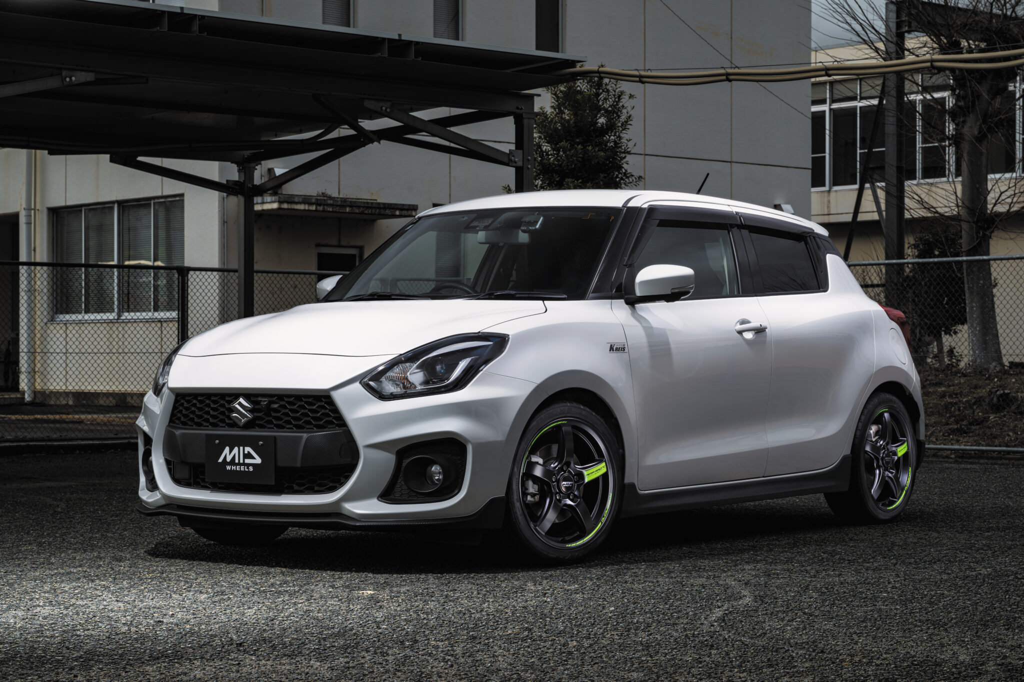 MID WHEELS RMP RACING TR50／TR50 TYPE S 最新の5本スポークでFK8とZC33Sを楽しむ - REVSPEED