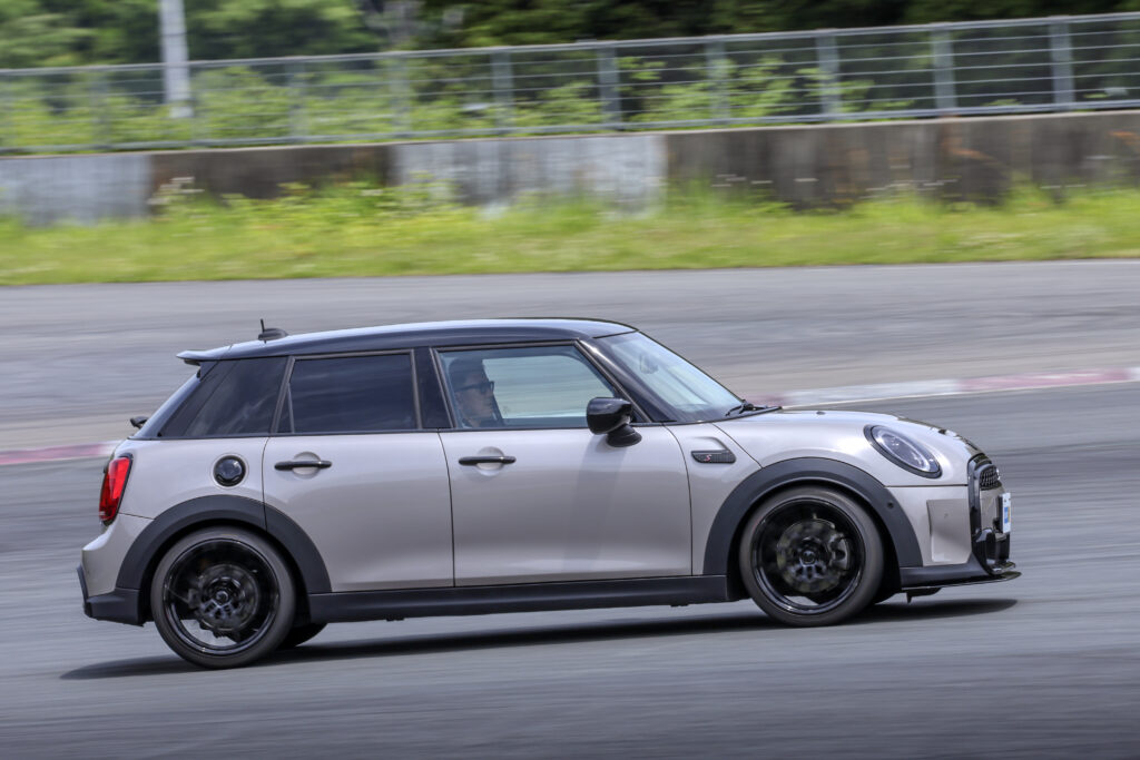 ABE SHOKAI_006 - REVSPEED