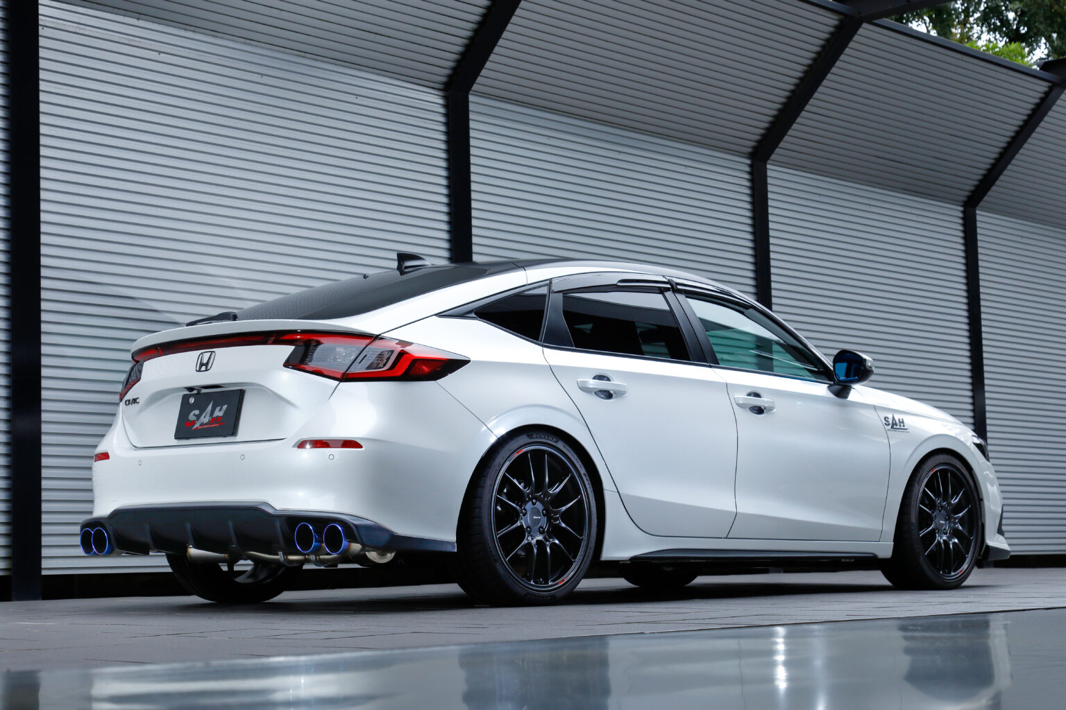 BLITZ×SA浜松×A PITオートバックス東雲 FL5シビックタイプR／FL1シビック 究極のストリートスポーツ製作プロジェクト 第3話 ECU書き換え効果を計測 - REVSPEED