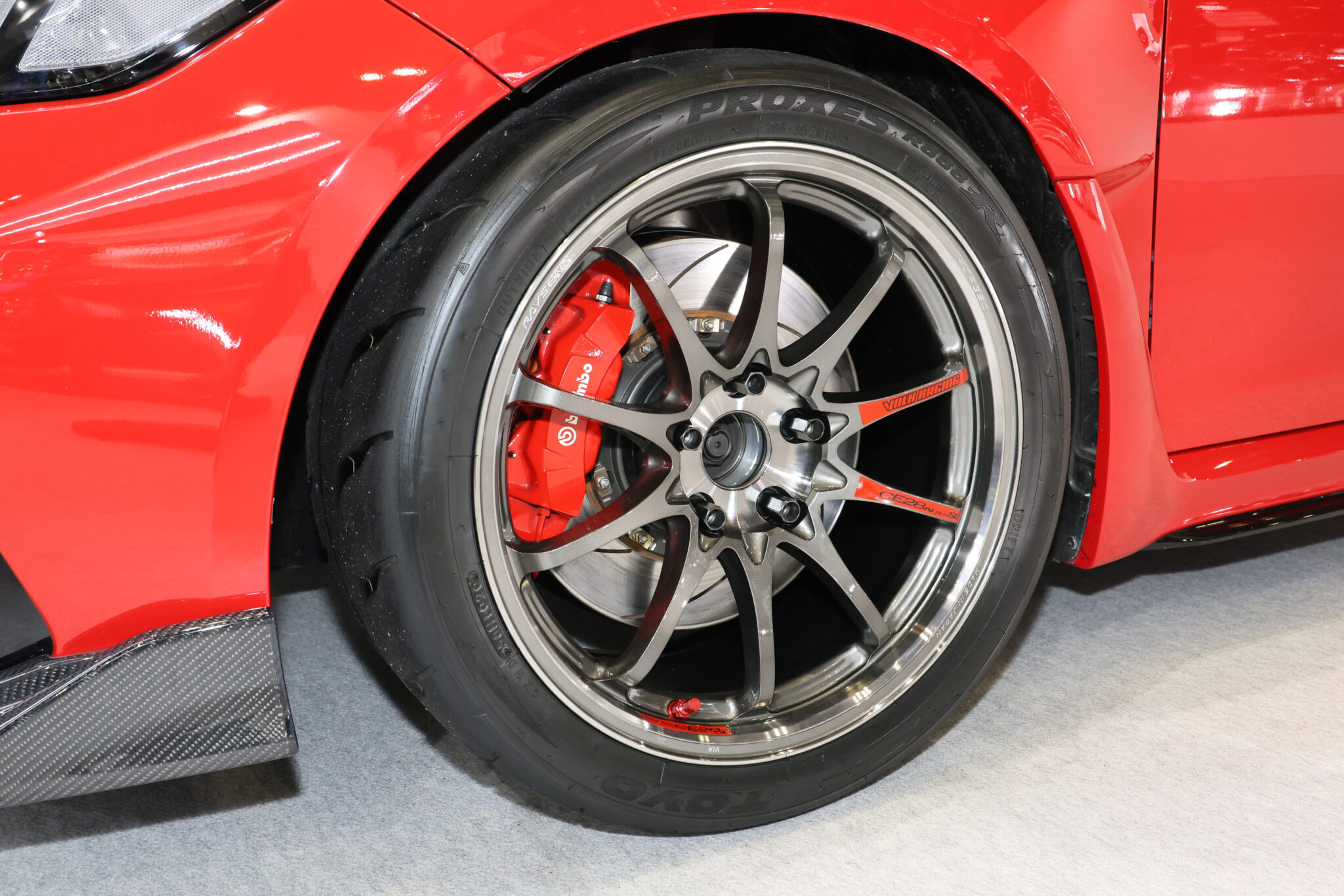 剛性・強度を高めたN-plusを軽量化 極限までパフォーマンスを追求『VOLK RACING CE28N-plus SL』CLOSE-UP WHEEL - REVSPEED