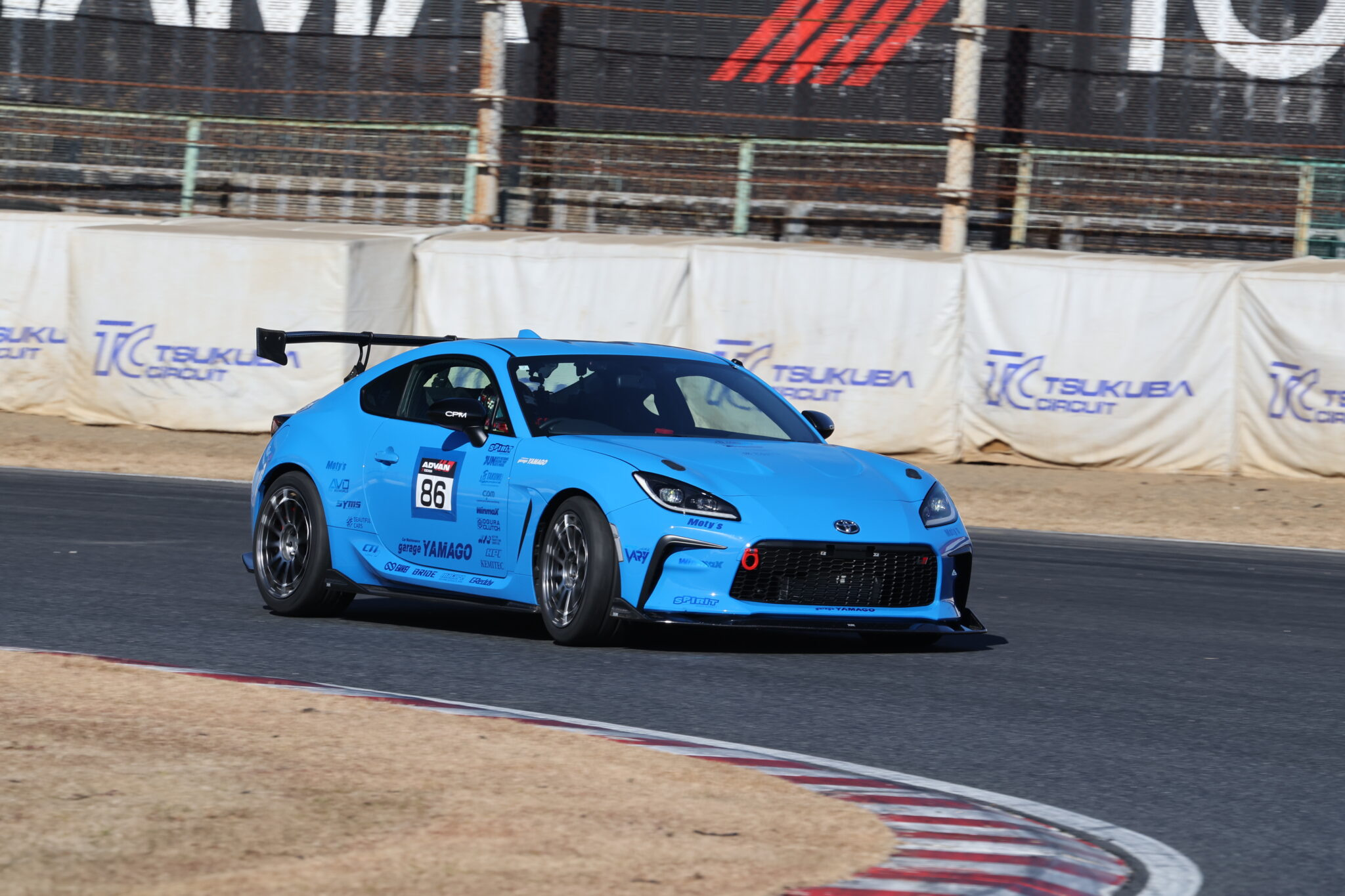 スピリットとコラボのサスで 安心して攻めれらる足まわりに「garage YAMAGO ZN8 GR86」筑波スーパーバトル2024 - REVSPEED