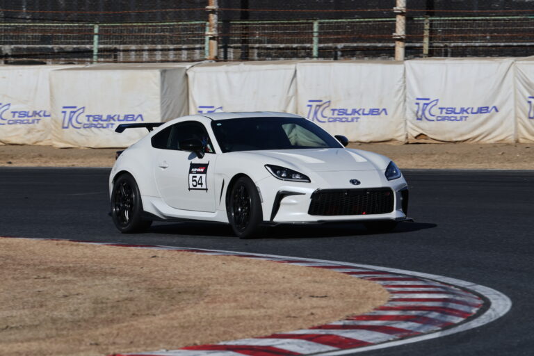 イージーマジック ZN8 GR86「スプリングの特性に合わせたセッティングで挑む」筑波スーパーバトル2024 - REVSPEED