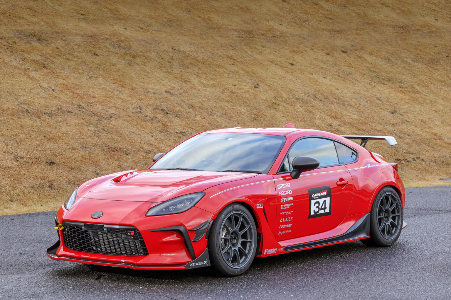 さらなるタイム短縮を4.8ファイアル化で狙う「super AUTOBACS SUNSHINE KOBE ZN8 GR86」筑波スーパーバトル2024 - REVSPEED