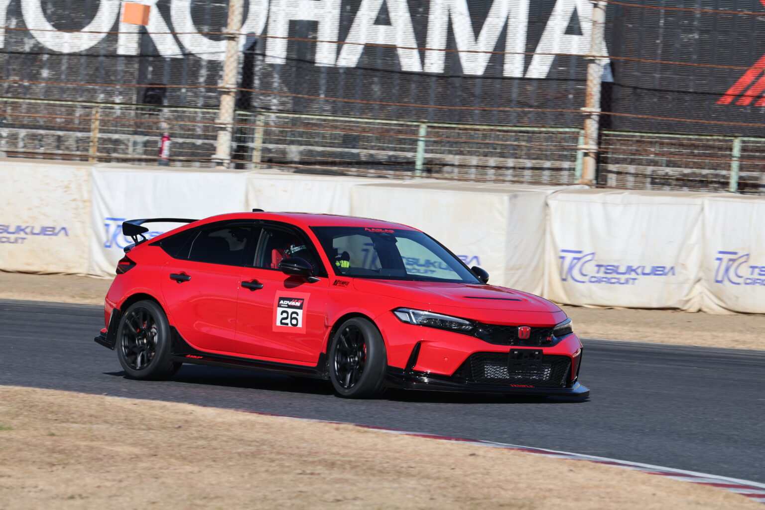ダウンサスでもタイムが出る！タイプRカスタマーのスタンダード「ASLAN FL5 CIVIC TYPE R」筑波スーパーバトル - REVSPEED