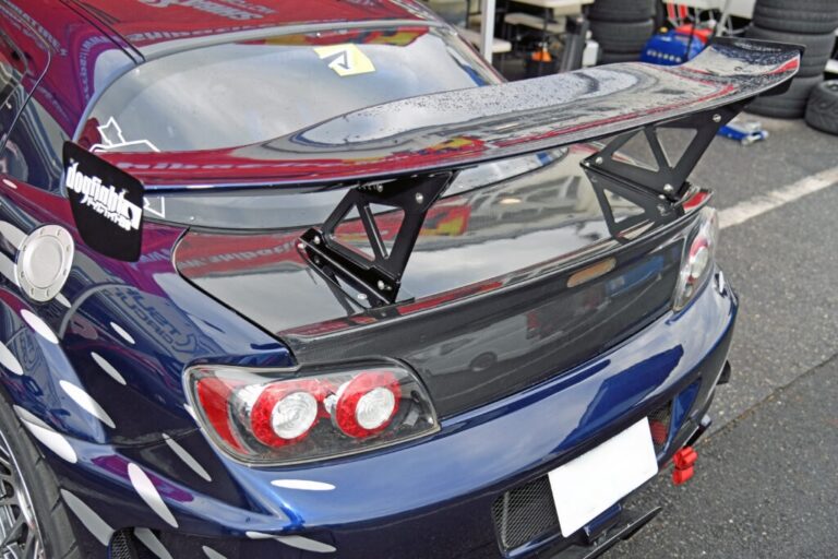 サイドポートの265ps仕様をD1GPドライバーの蕎麦切広大がアタック！「RE雨宮 SE3P RX-8」筑波スーパーバトル - REVSPEED