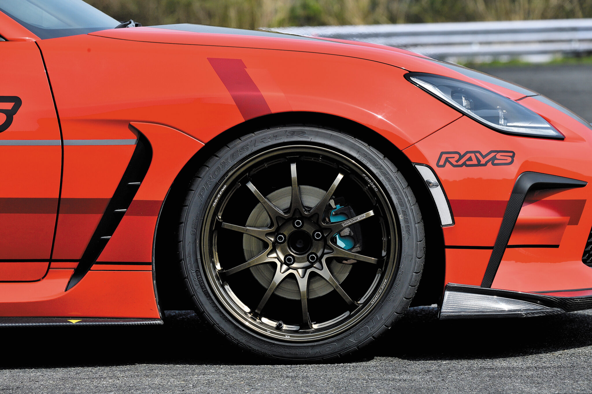 純正ホイールとの比較試乗で明確なアドバンテージを体感「VOLKRACING CE28N-plus／CE28 CLUB RACER」CLOSE ...