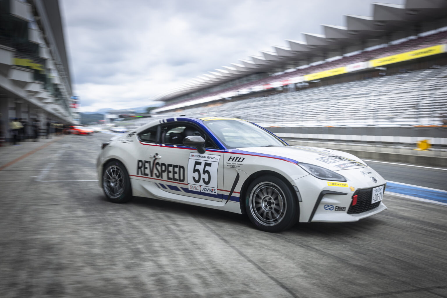 編集部・佐藤のTOYOTA GAZOO Racing GR86/BRZ Cup クラブマンレースRd5.富士 挑戦記 「レースまでの3ヶ月 集中ドラテク練習の結果やいかに!?」 - REVSPEED