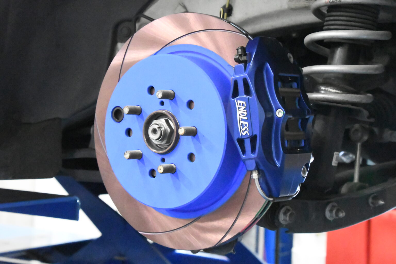 GR86で長期レポート ENDLESSのM4&M2システムインチアップキットⅡ 重量増を抑え、制動フィールと保護性能をバリューにアップ ...